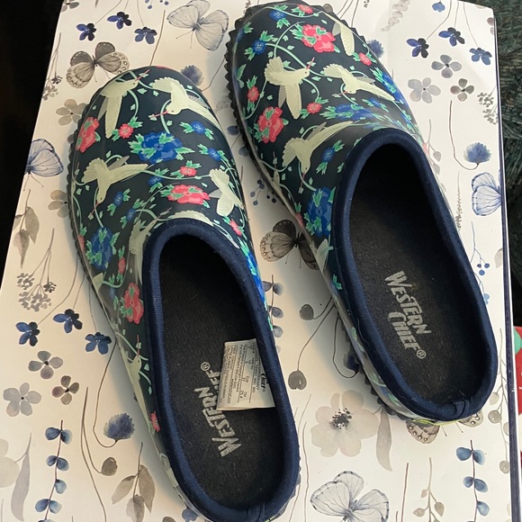 Western Chief | Shoes | Garden Clogs With An All Over Design Of ...